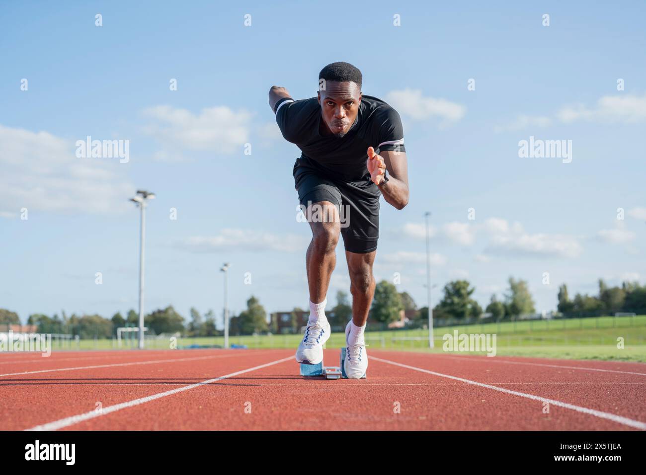 Off running hi-res stock photography and images - Alamy