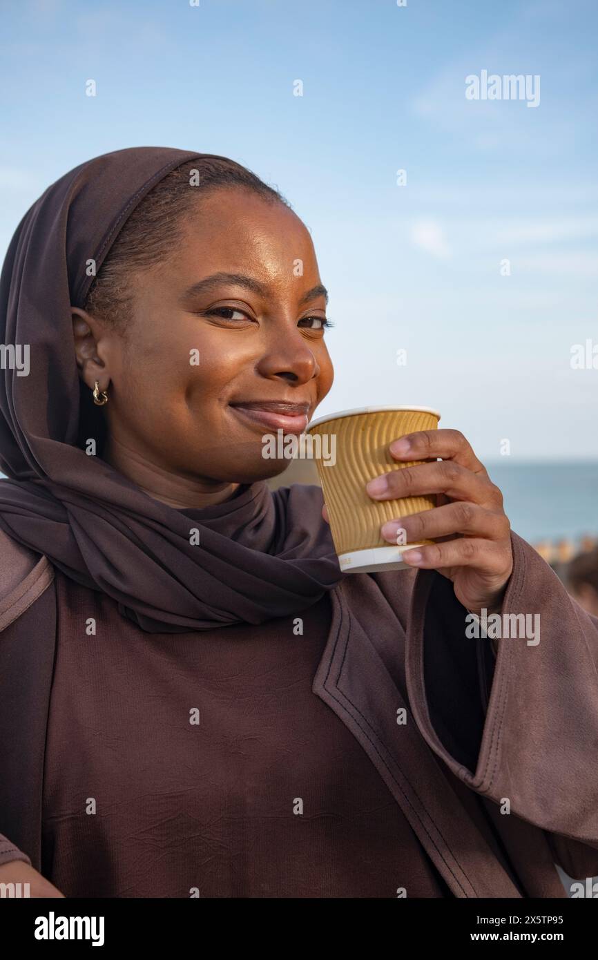Arab woman smiling hi-res stock photography and images - Alamy