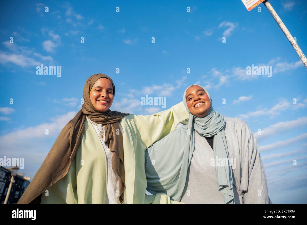 Portrait muslim women on hi-res stock photography and images - Alamy