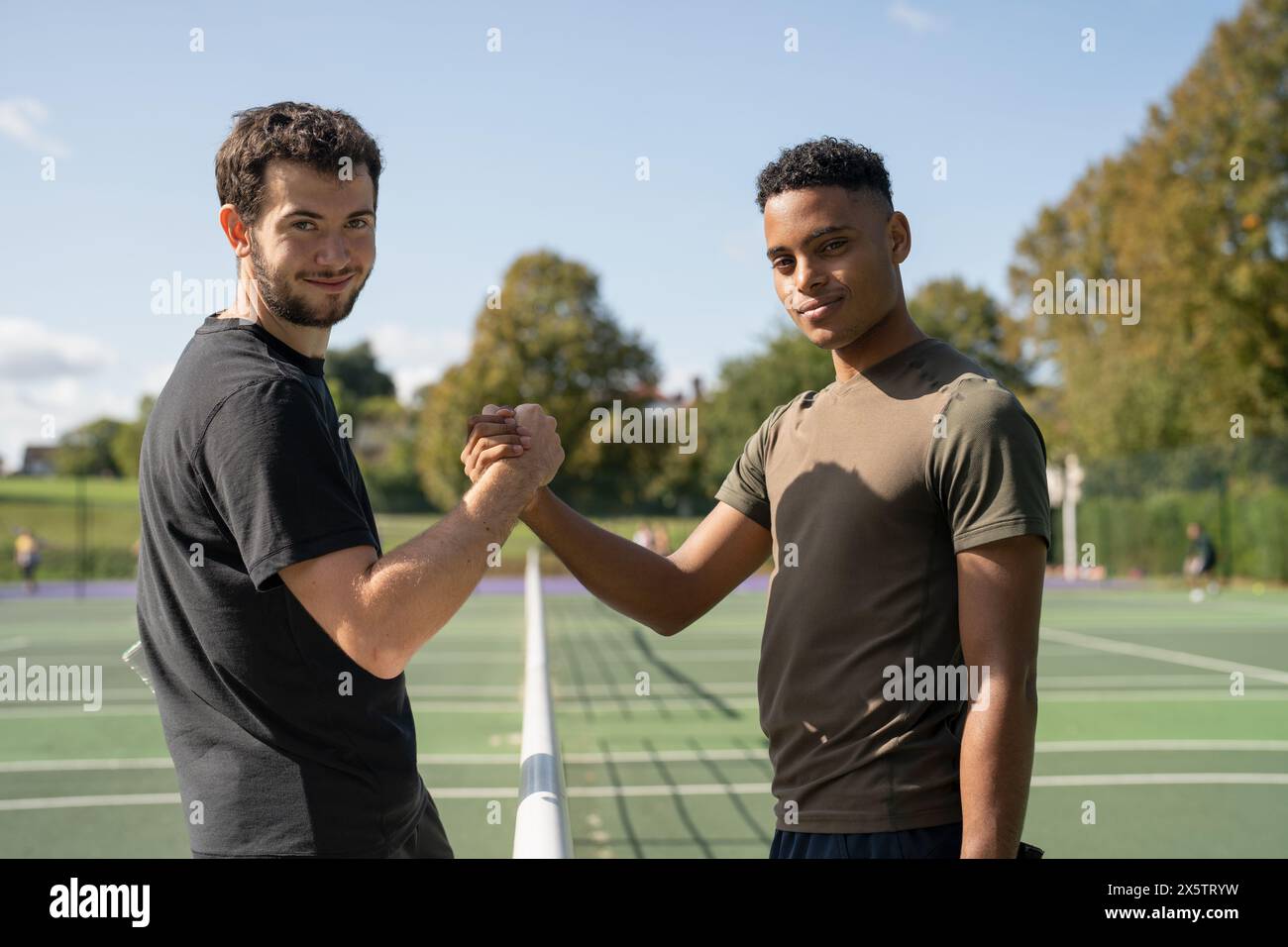 Good sportsmanship hi-res stock photography and images - Alamy