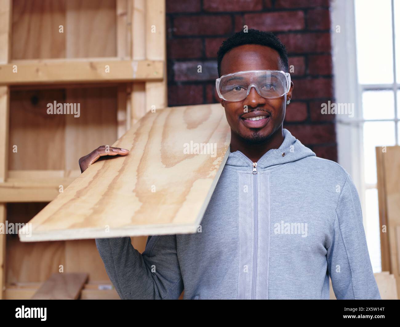 Portrait carpenter hi-res stock photography and images - Alamy
