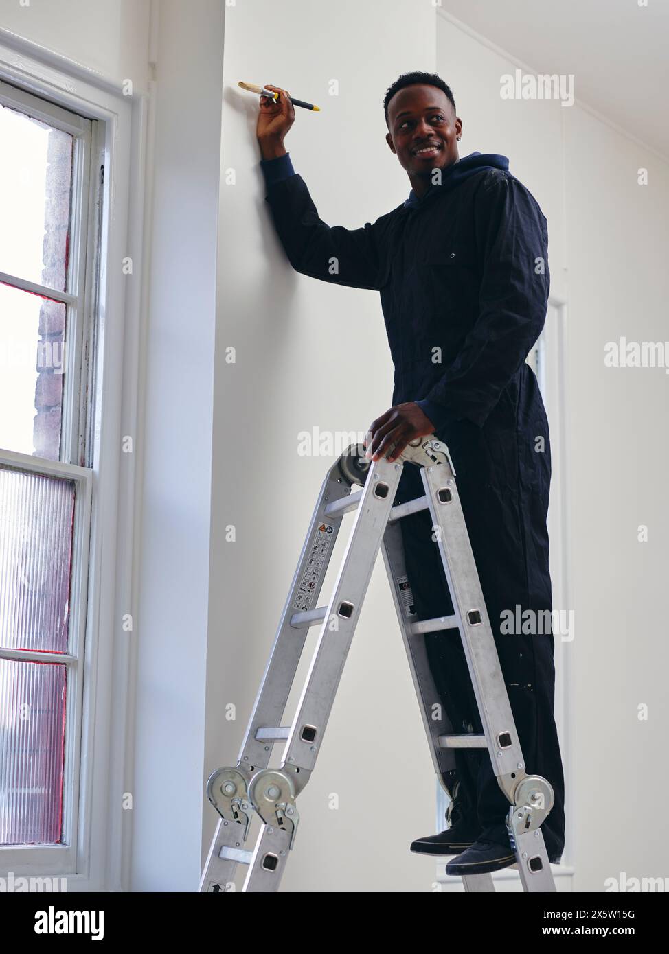 Man wall painting hi-res stock photography and images - Alamy