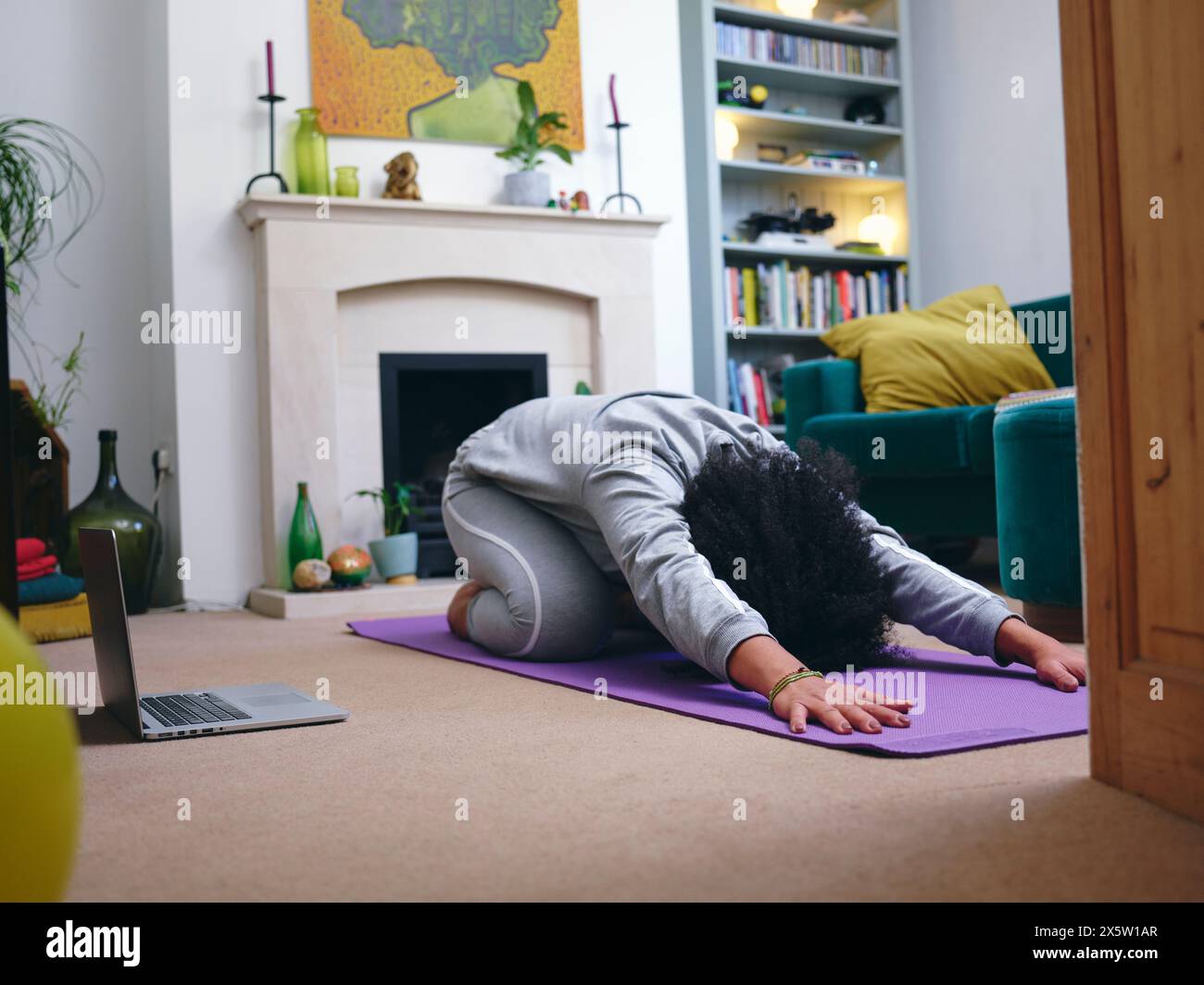 Practicing 45 hi-res stock photography and images - Alamy