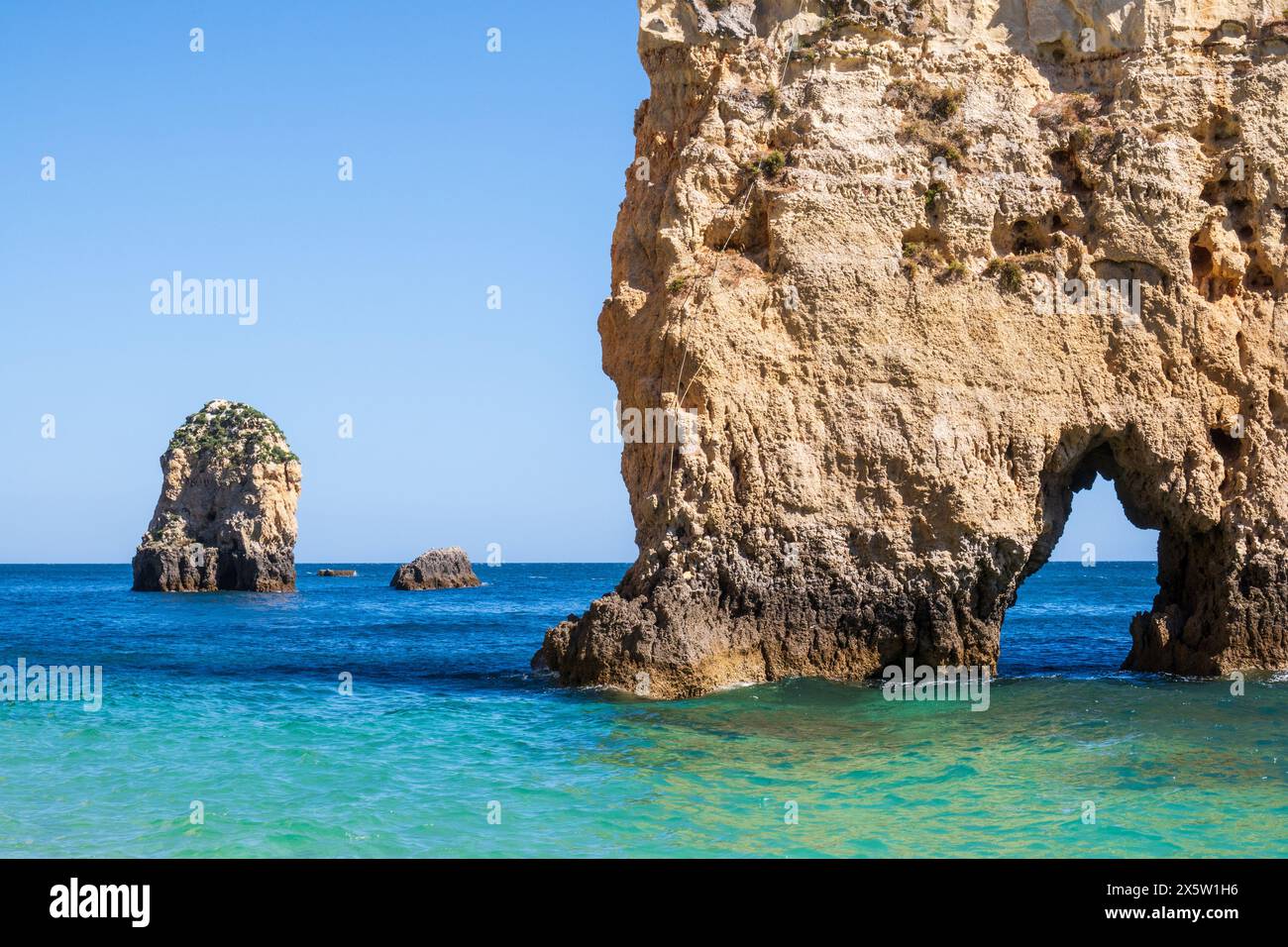 Balanced complementary symmetry of rocks at a heavenly beach ...