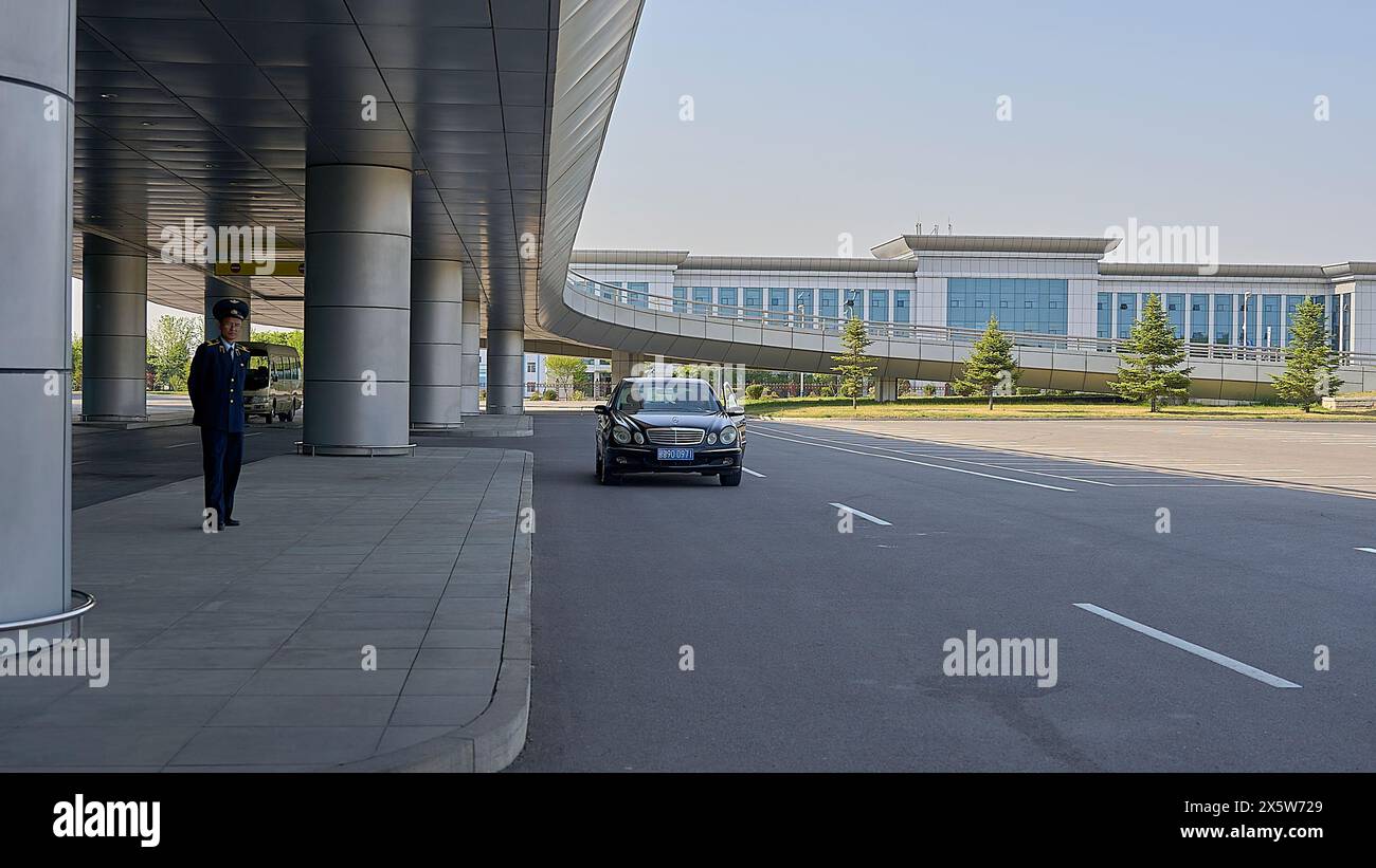 car parking area at Pyongyang International Airport Stock Photo - Alamy