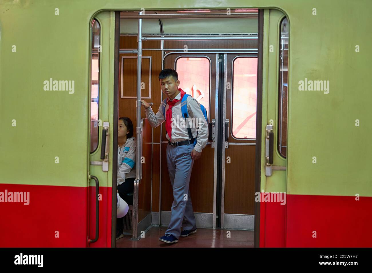 interior of Pyongyang metro stations Stock Photo - Alamy