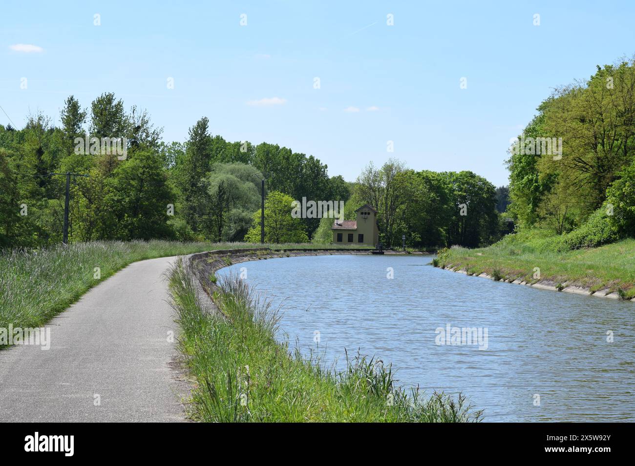 Sarre Channel with the bike and pedestrian way along the water Stock Photo - Alamy