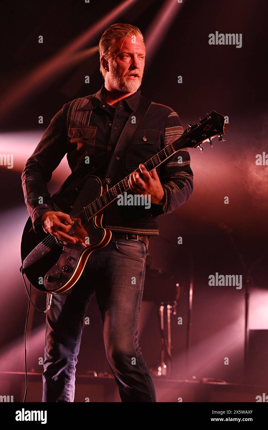 Hollywood FL, USA. 10th May, 2024. Queens of the Stone Age perform ...