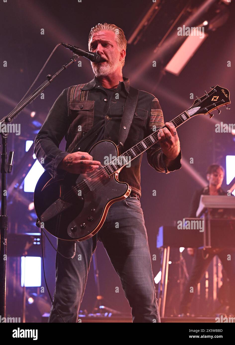 Hollywood FL, USA. 10th May, 2024. Queens of the Stone Age perform ...