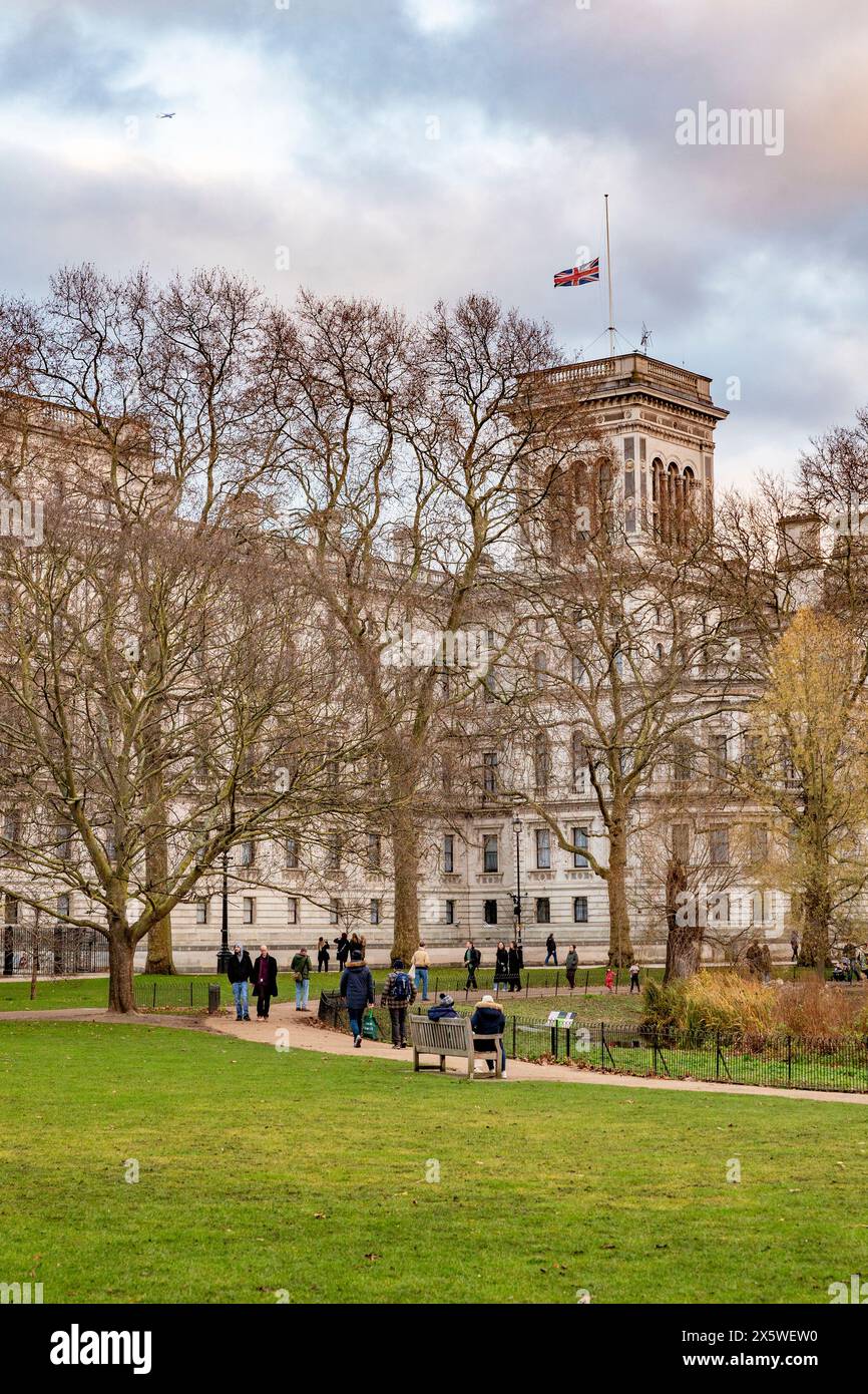 House Guards Parade - London - overlooking St. James Park Stock Photo ...