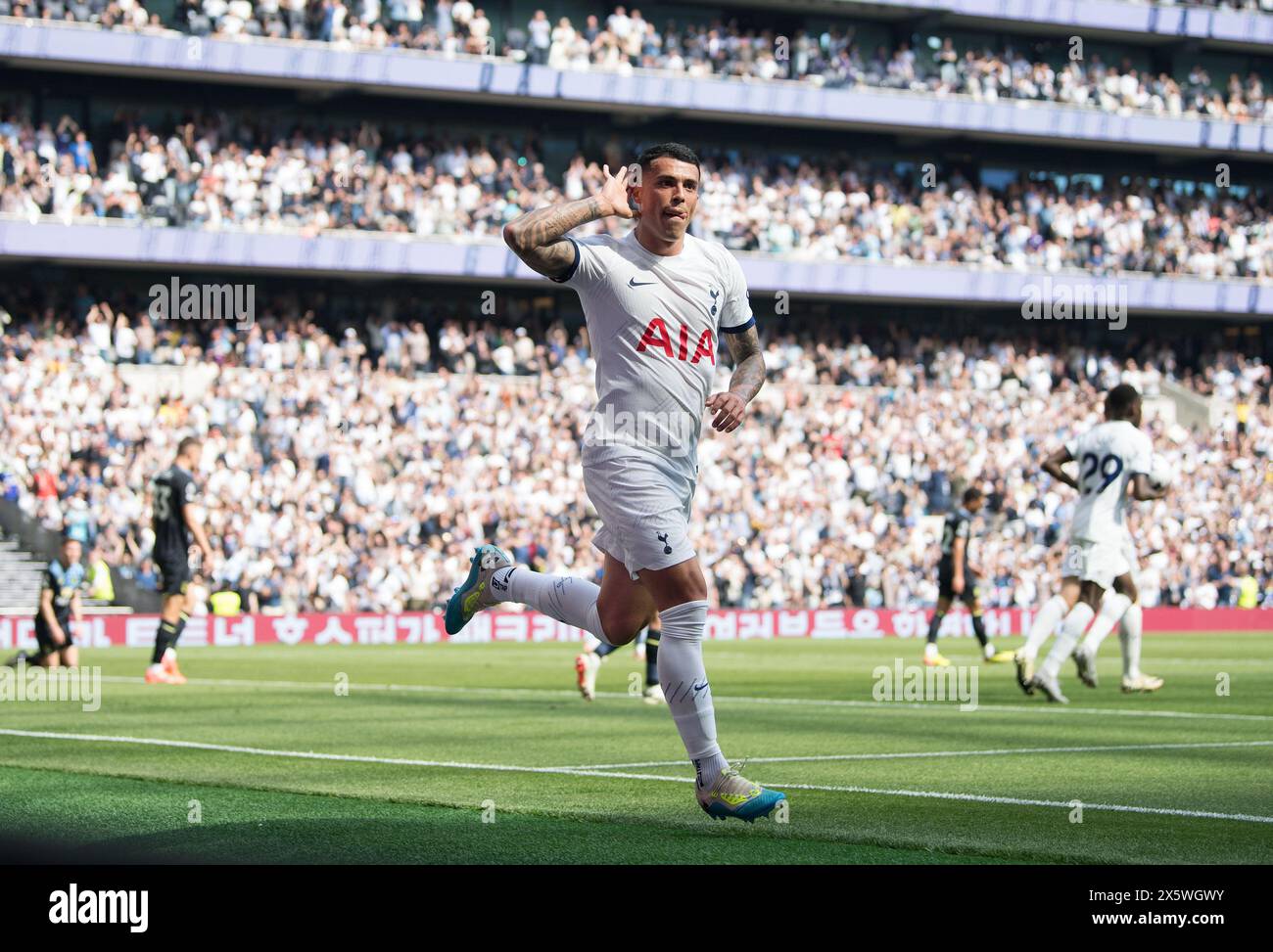 London, UK. 11th May, 2024. Pedro Porro of Tottenham Hotspur celebrates ...