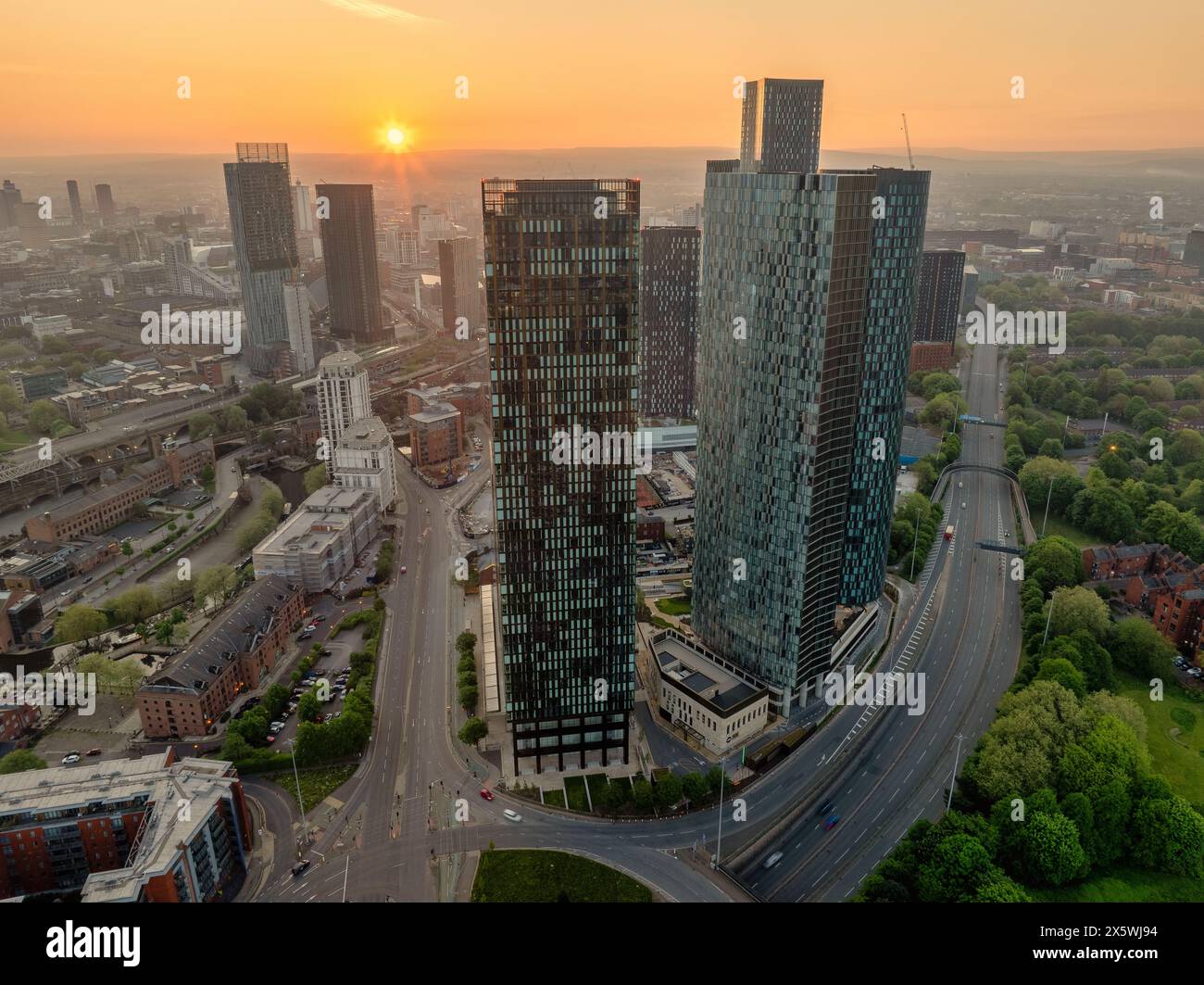 Aerial image of Manchester at golden hour Stock Photo - Alamy