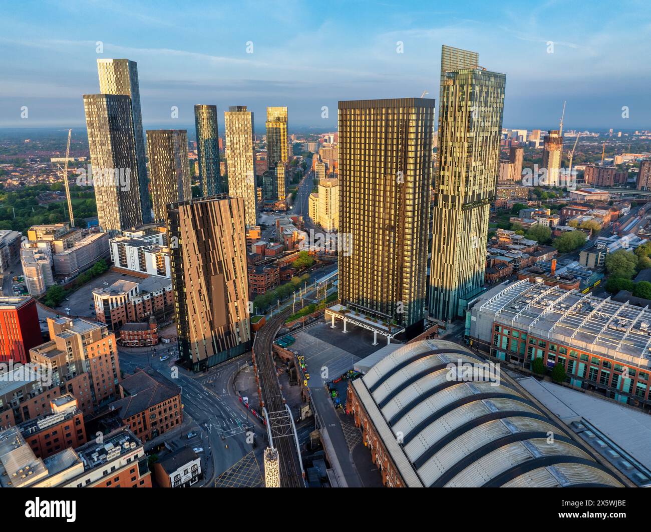 Manchester midland aerial hi-res stock photography and images - Alamy