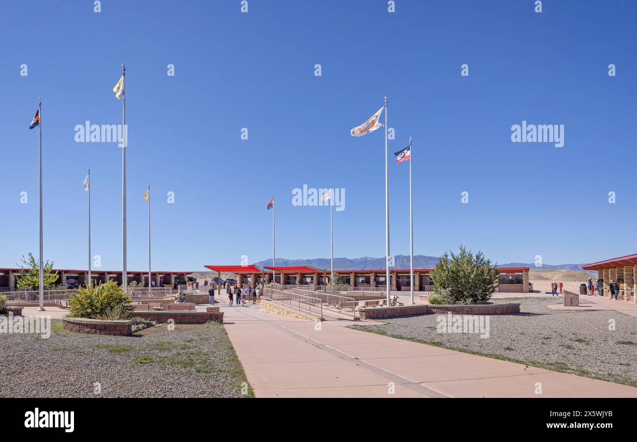 Four Corners National Monument, Navajo Tribal Park at the quadripoint ...