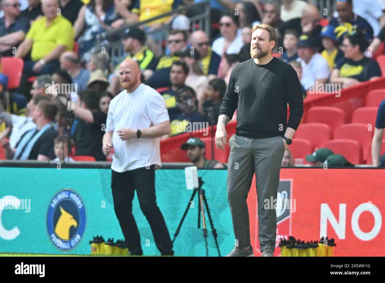 Rob elliot gateshead hi-res stock photography and images - Alamy