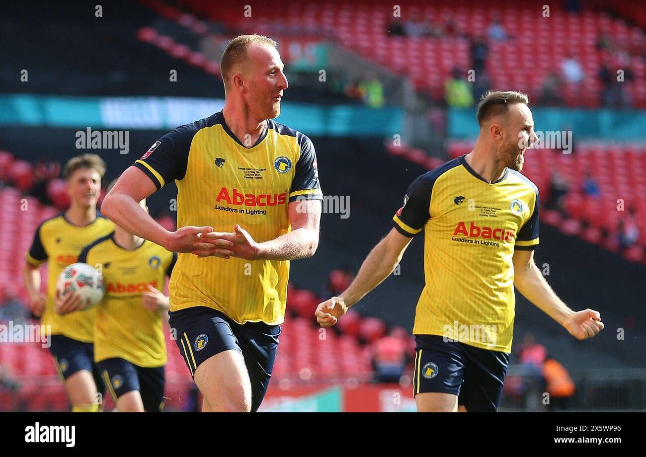 Solihull Moors's Mark Beck celebrates scoring their side's first goal ...