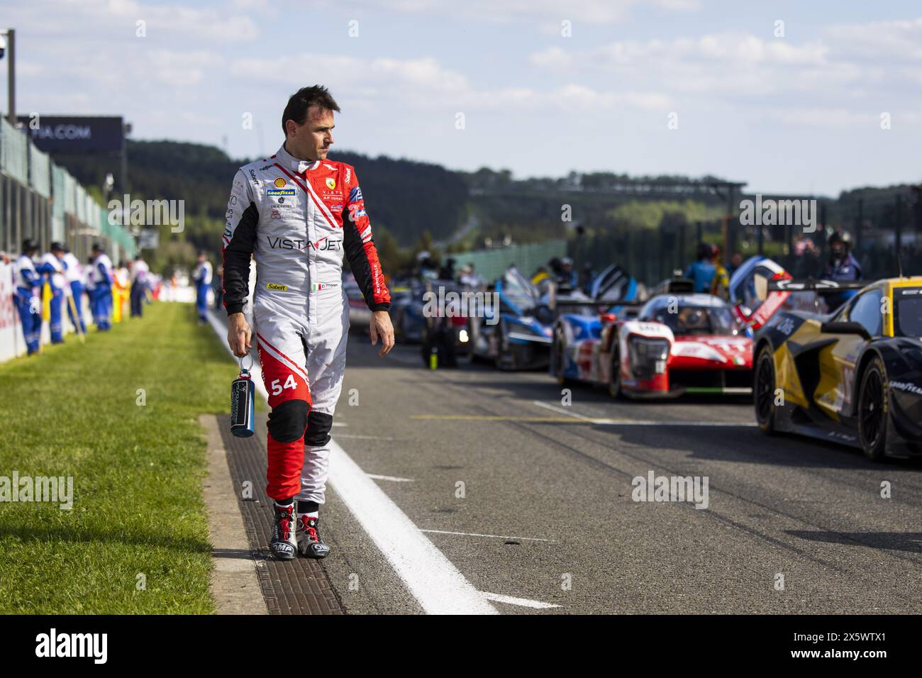 RIGON Davide (ita), Vista AF Corse, Ferrari 296 GT3, portrait at red ...