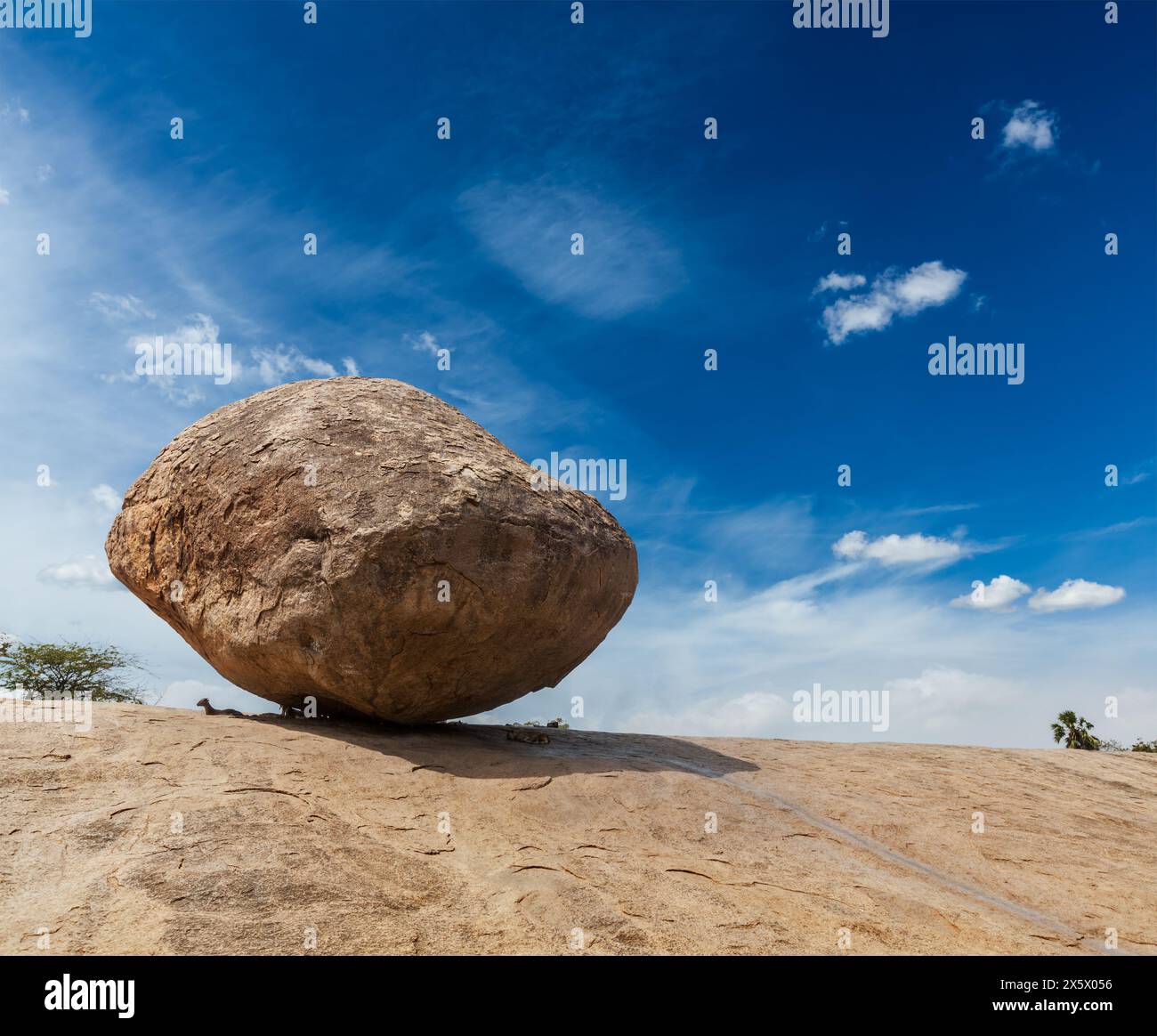 Krishna's butterball - balancing giant natural rock stone, Maha Stock ...