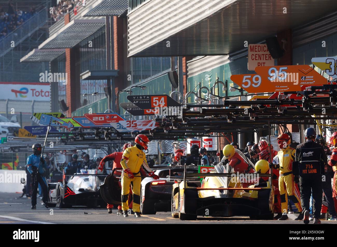 Stavelot, Belgique. 11th May, 2024. pitstop, arrêt aux stands during the 2024 TotalEnergies 6 ...