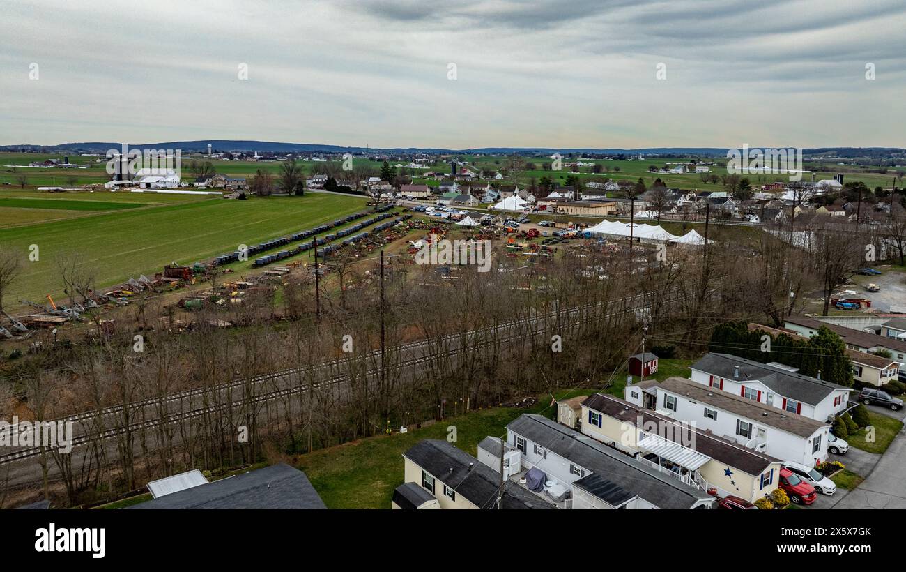 Social gathering areas hi-res stock photography and images - Alamy