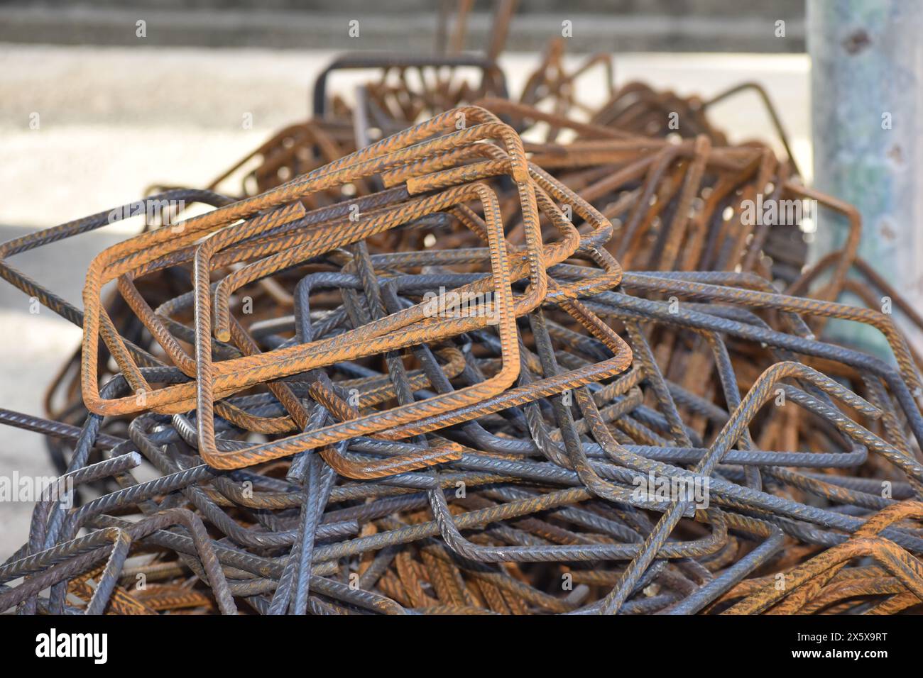 Stirrups hi-res stock photography and images - Alamy