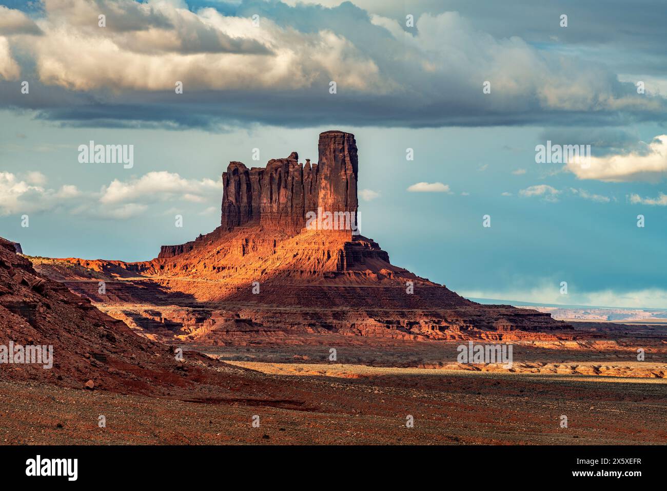 Scenic sunset view of the magnificent spires at Monument Valley formed ...