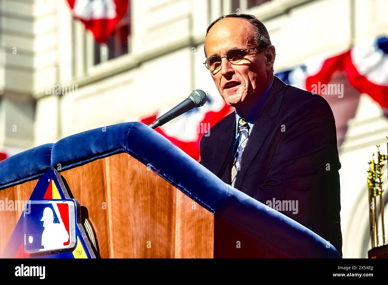 NYC Mayor Rudy Giuliani at the 1999 NY Yankee World Series Victory ...