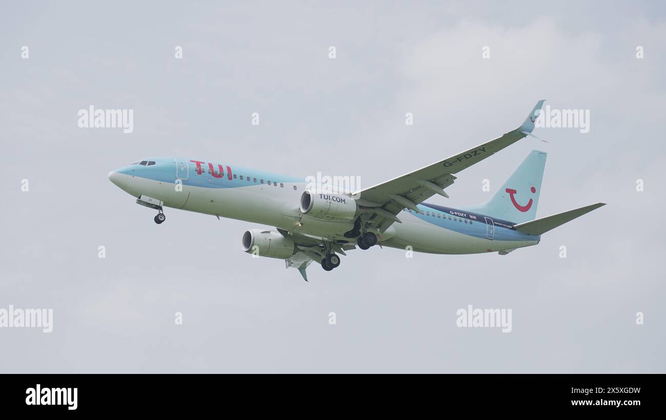 TUI Boeing 737 Stock Photo - Alamy