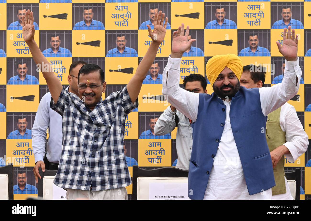 NEW DELHI, INDIA - MAY 11: Delhi Chief Minister Arvind Kejriwal with Punjab Cm Bhagwant Mann ...
