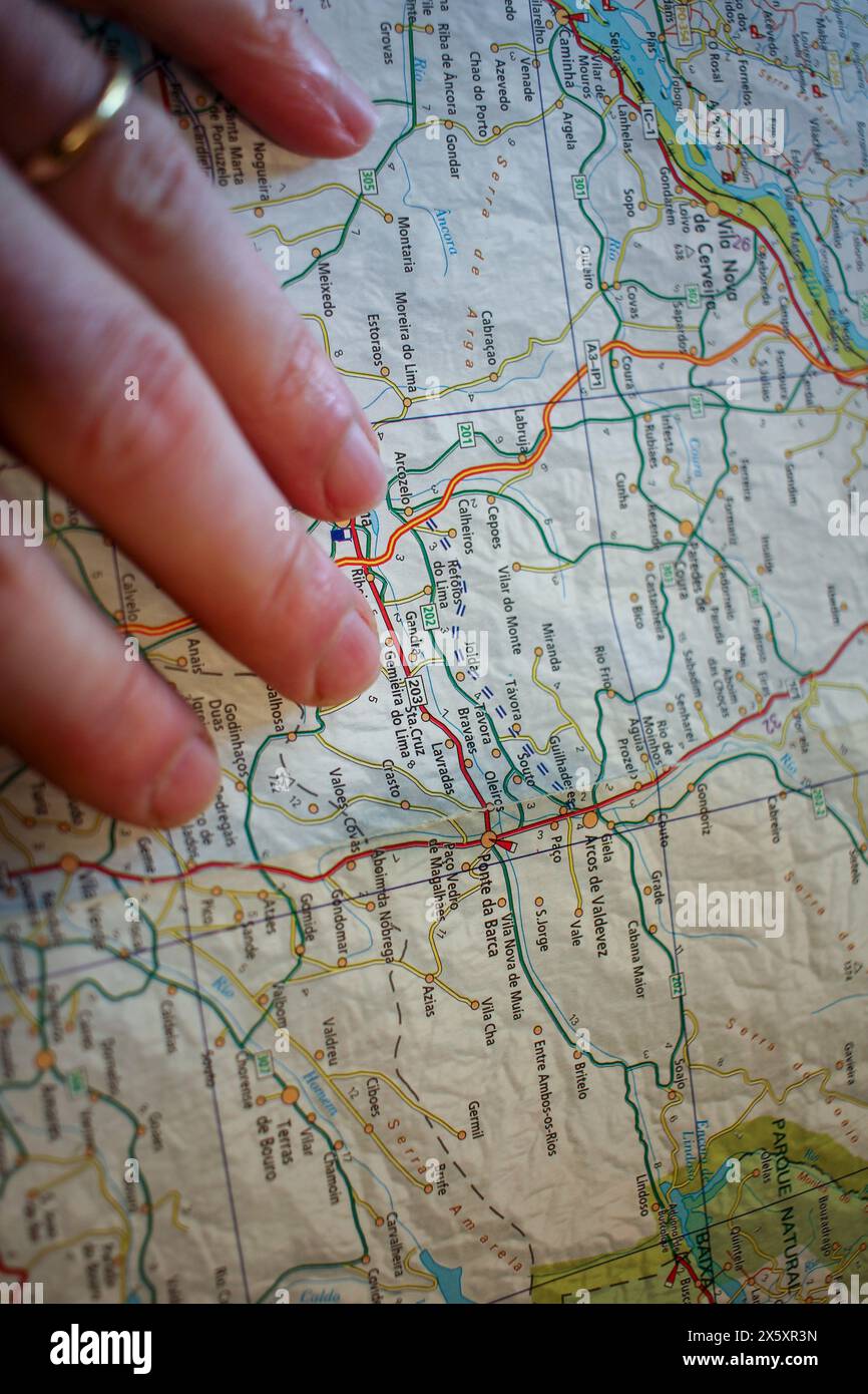 Using a road map hi-res stock photography and images - Alamy