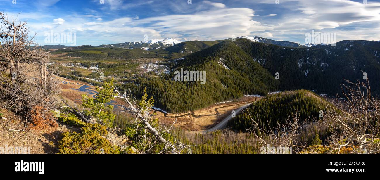 Scenic Kananaskis Country Springtime Landscape Panorama Hiking Sibbald ...