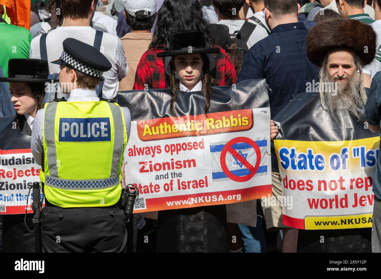 London, UK. 11 May, 2024. Palestine supporters rally in solidarity with ...