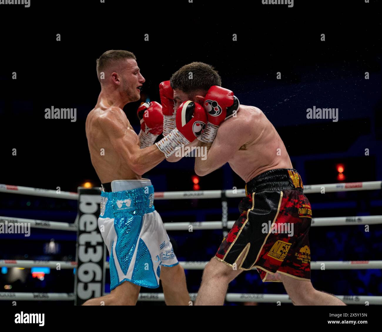 Boxing belt hi-res stock photography and images - Alamy