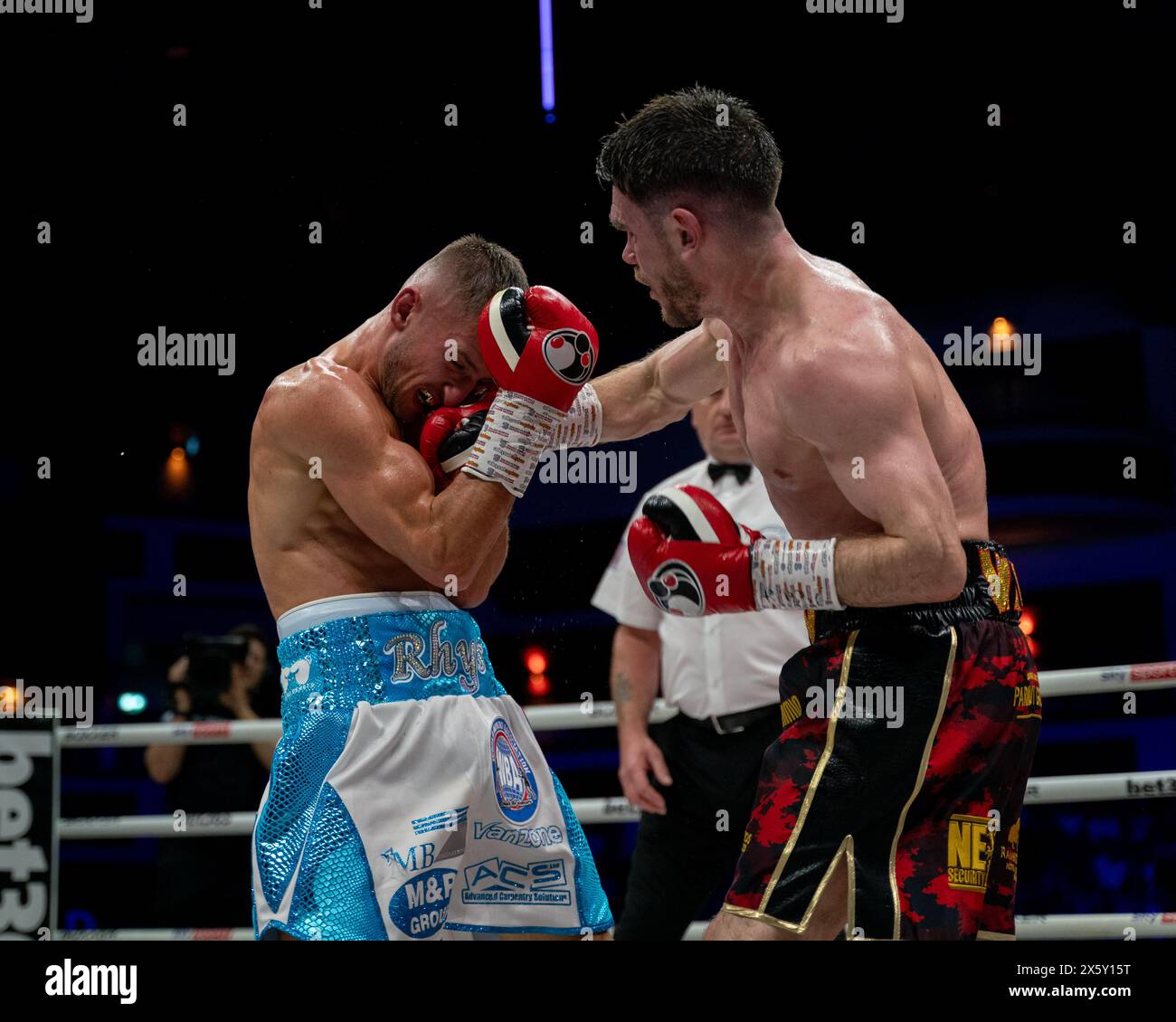 CARDIFF, UK. 11th May, 2024. Rhys Edwards v Thomas Patrick Ward boxing ...