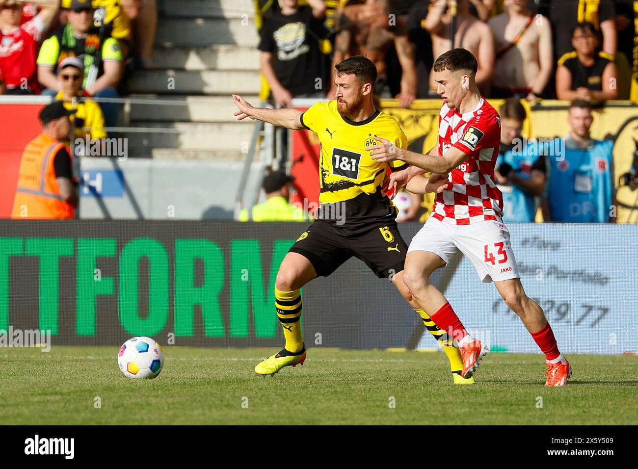 Mainz, Germany. 11th May, 2024. Brajan Gruda (R) of FSV Mainz 05 vies ...