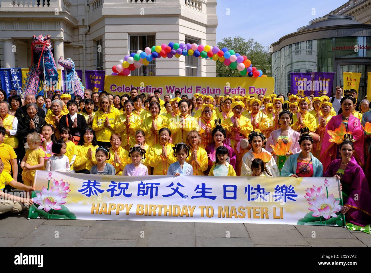 Falun gong procession hi-res stock photography and images - Alamy