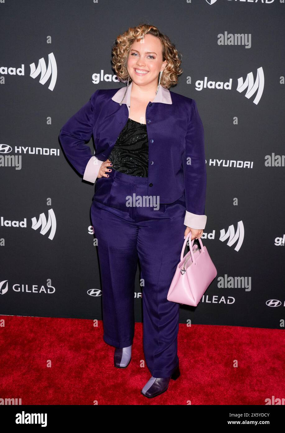 Zooey zephyr hi-res stock photography and images - Alamy