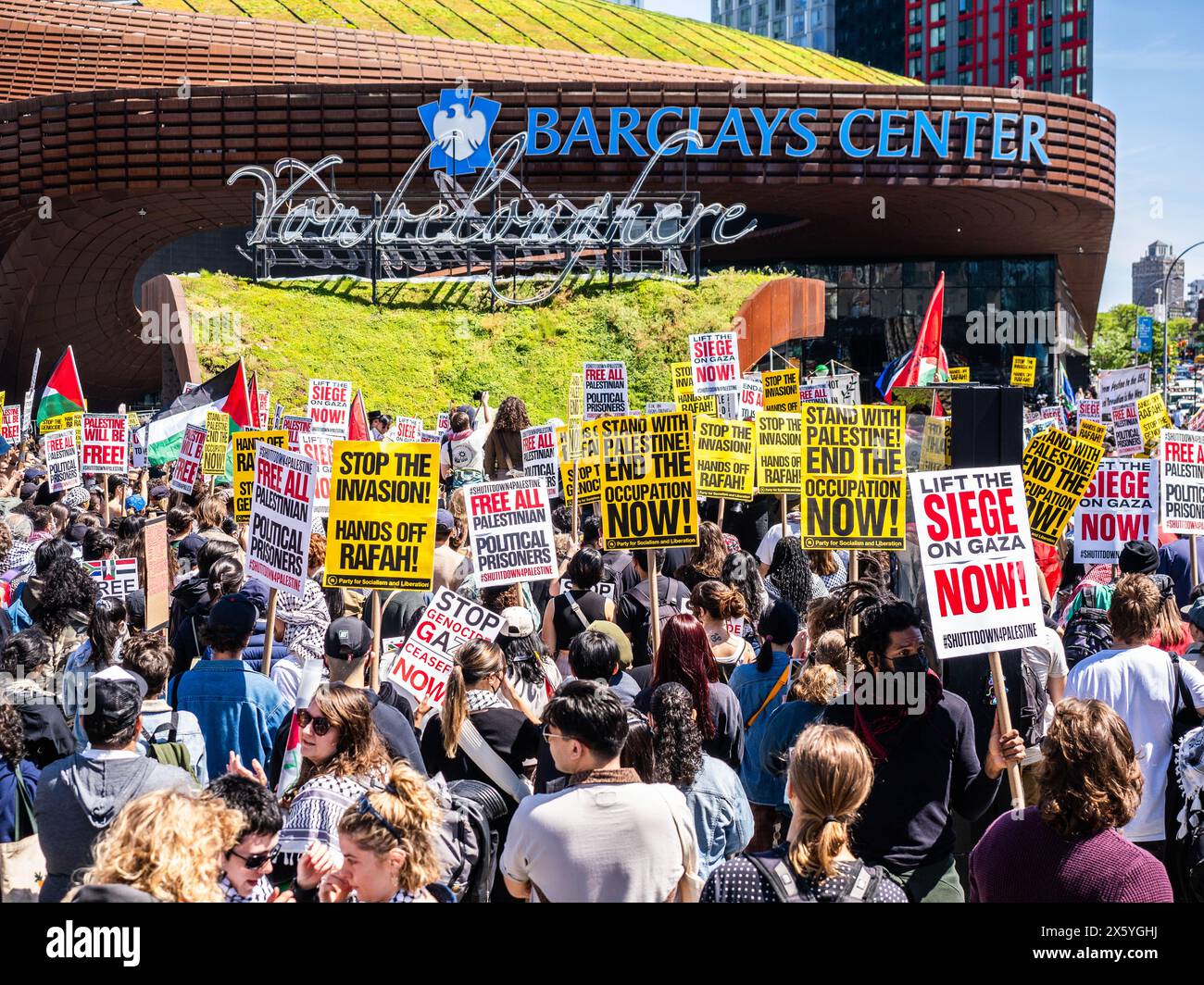 May 11, 2024, New York, New York, USA: The crowd of protestors holding ...
