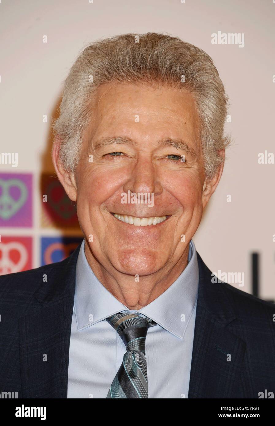 LOS ANGELES, CALIFORNIA - MAY 10: Barry Williams attends the 2024 Race ...