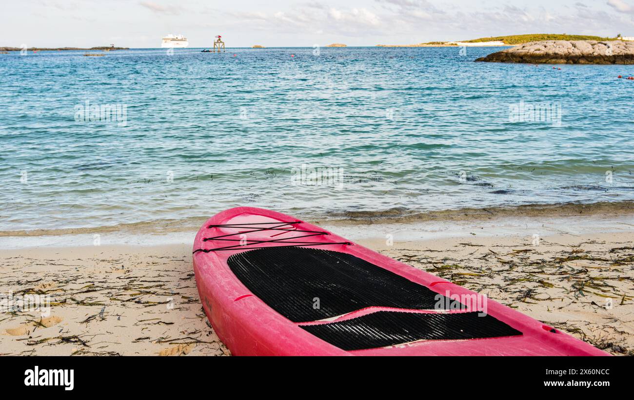 Bahamas Coco Cay Caribbean Island - Luxury beach oasis Stock Photo - Alamy
