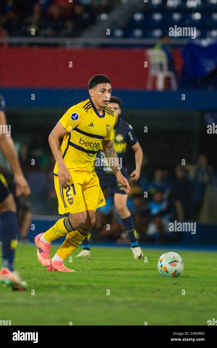 Ezequiel "Equi" Fernandez - Sportivo Trinidense (1) v Club Atletico ...