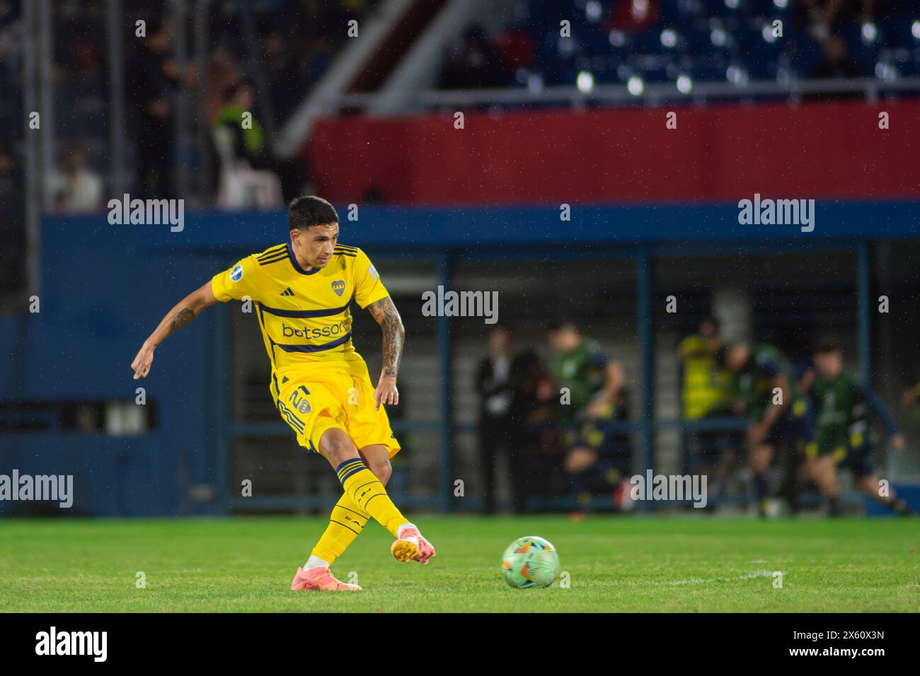 Ezequiel "Equi" Fernandez - Sportivo Trinidense (1) v Club Atletico ...