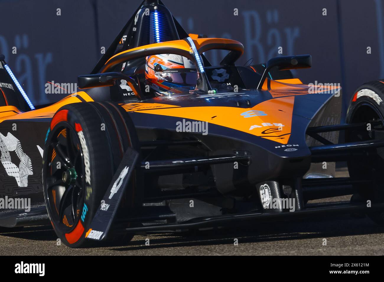 08 BARNARD Taylor (gbr), NEOM McLaren Formula E Team, Nissan e-4ORCE 04 ...