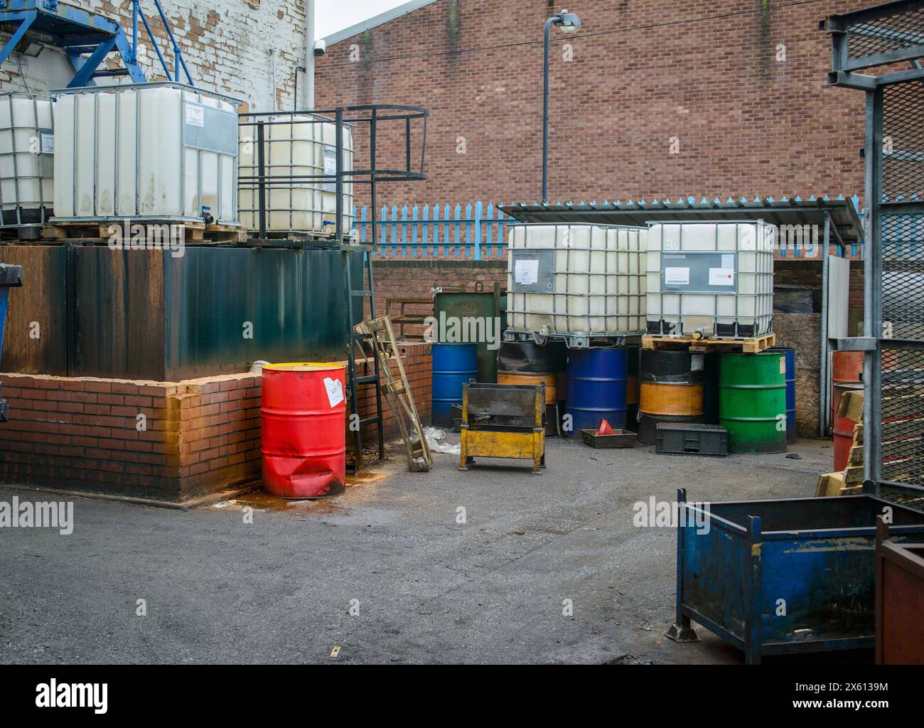 Hazardous chemical drum hi-res stock photography and images - Alamy