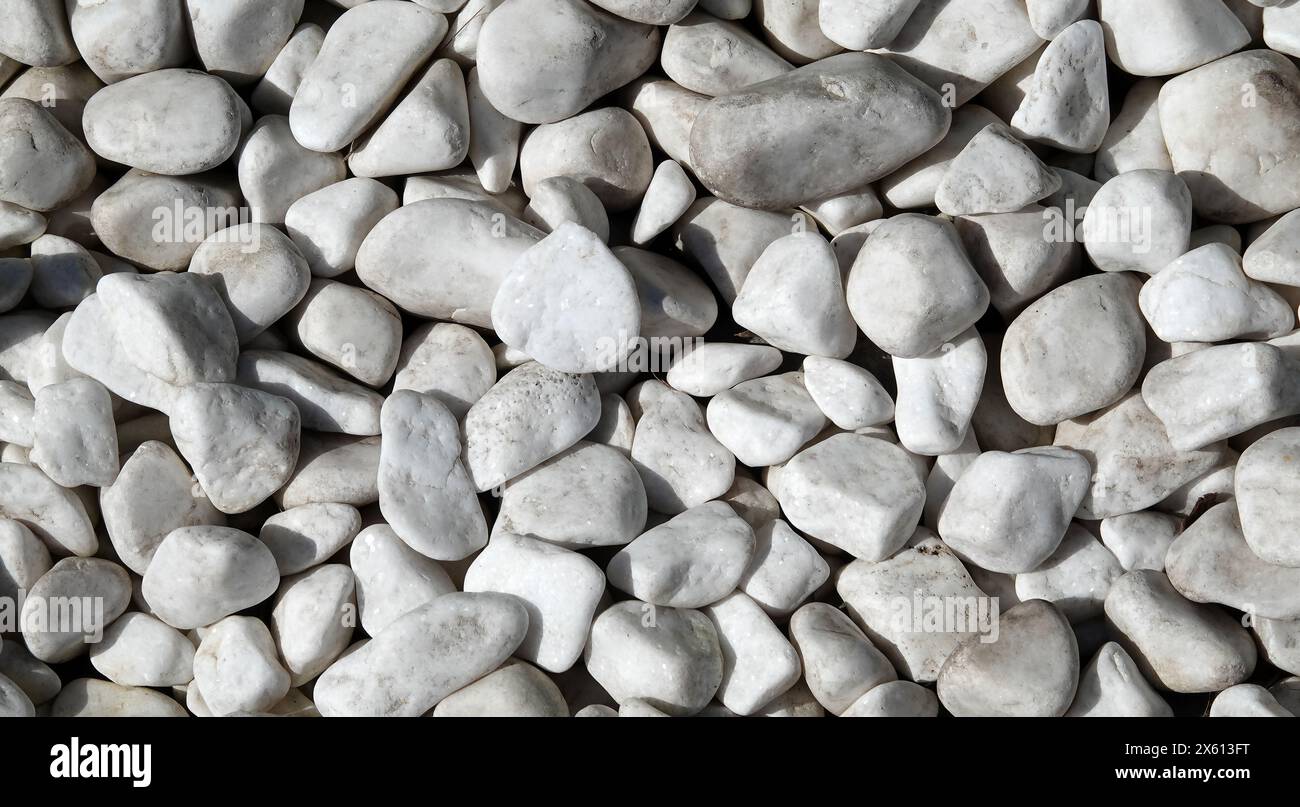 Tumbled stones background hi-res stock photography and images - Alamy