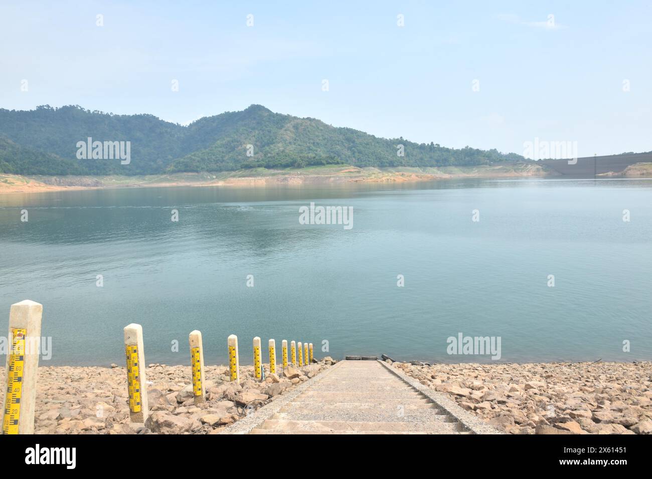 Khun Dan Prakarn Chon huge concrete dam with lower water level from El ...
