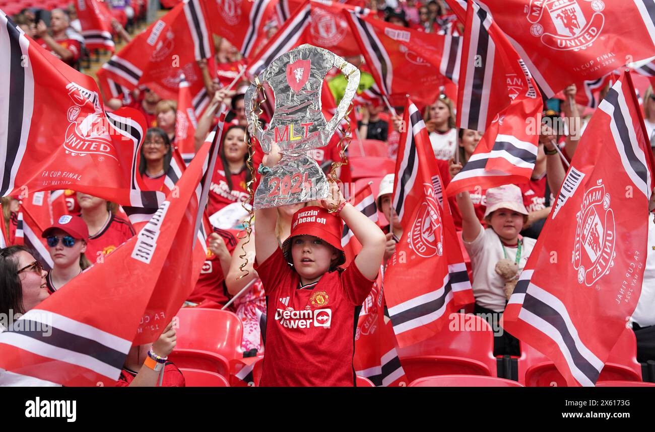 Manchester United supporters before the Adobe Women's FA Cup final at ...