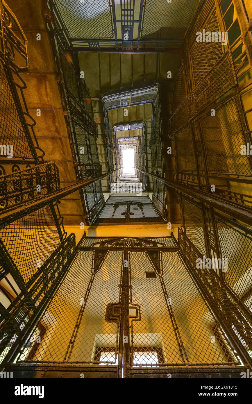 Budapest, Palatinus-Häuser Honvéd utca 16 und 18, Emil Vidor 1912 ...