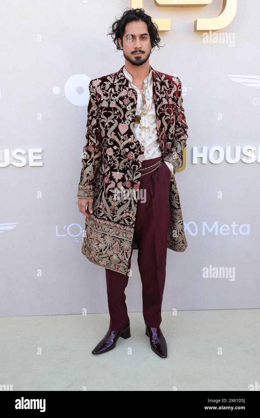 Avan Jogia Shirtloos 2024 Avan Jogia