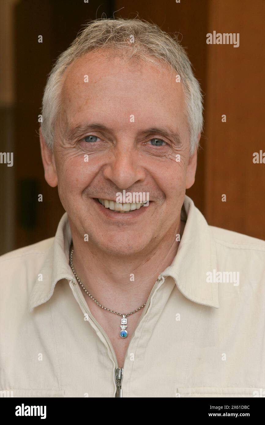 Crateur hi-res stock photography and images - Alamy